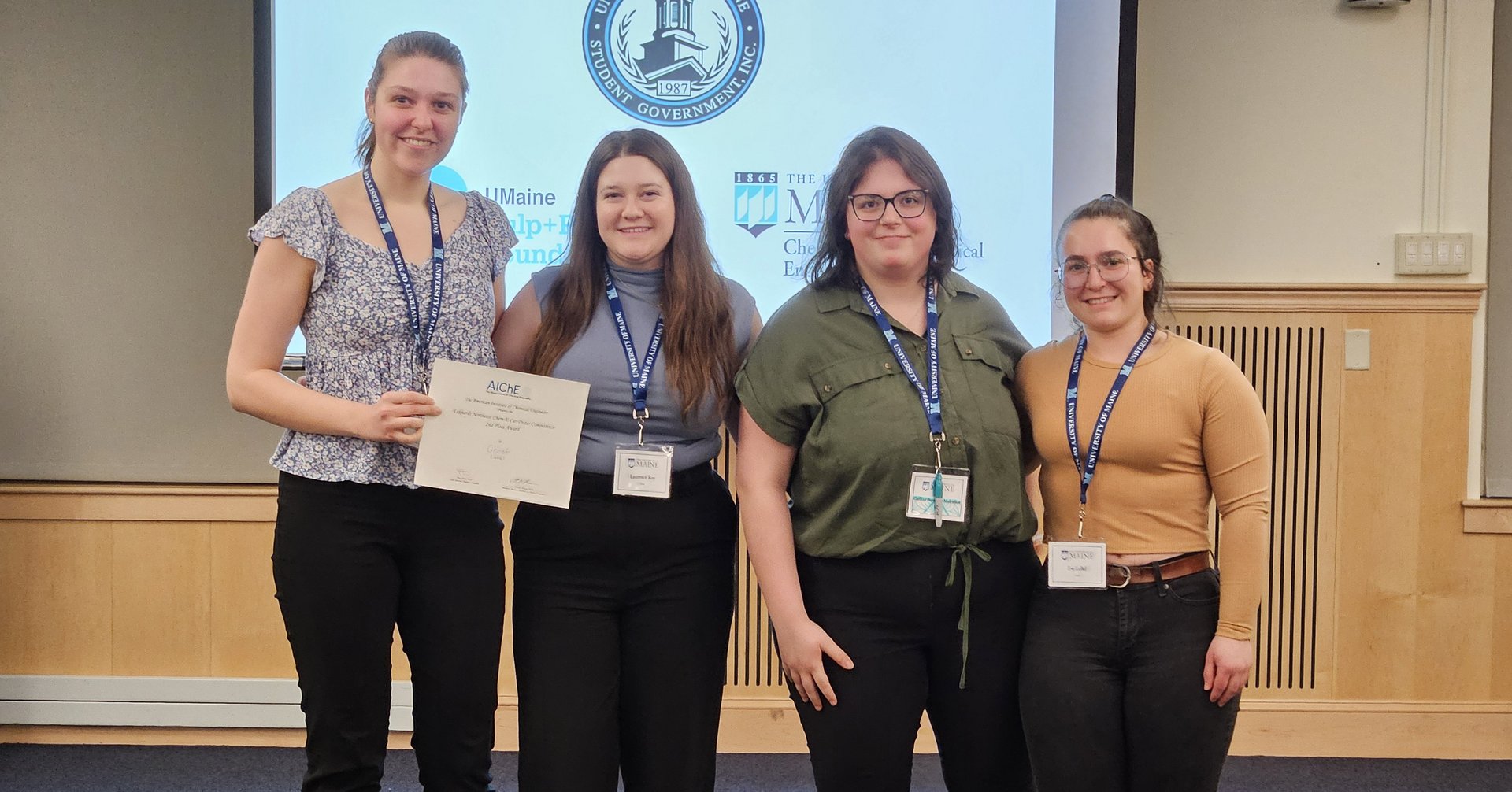 Triomphe pour l’équipe Chem-E-Car ULaval à la compétition régionale de ...