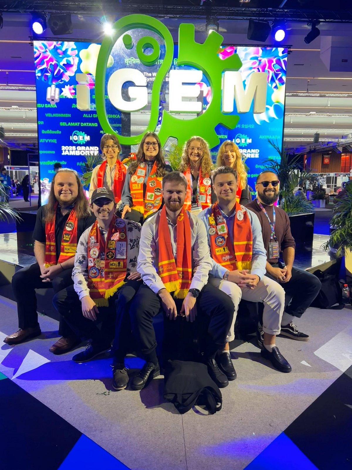Médaille d’or au iGEM Grand Jamboree 2025 pour iGEM ULaval - Faculté ...