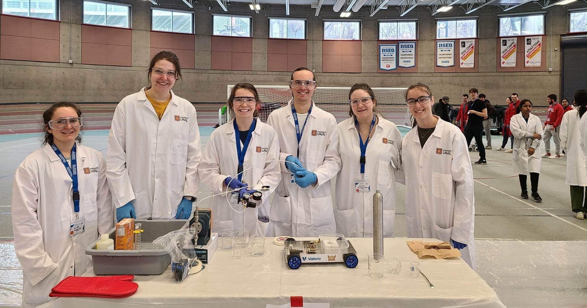 Un troisième podium pour Chem-E-Car ULaval - Faculté des sciences et de ...