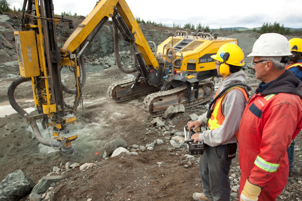 Génie des mines et de la minéralurgie - Faculté des sciences et de ...